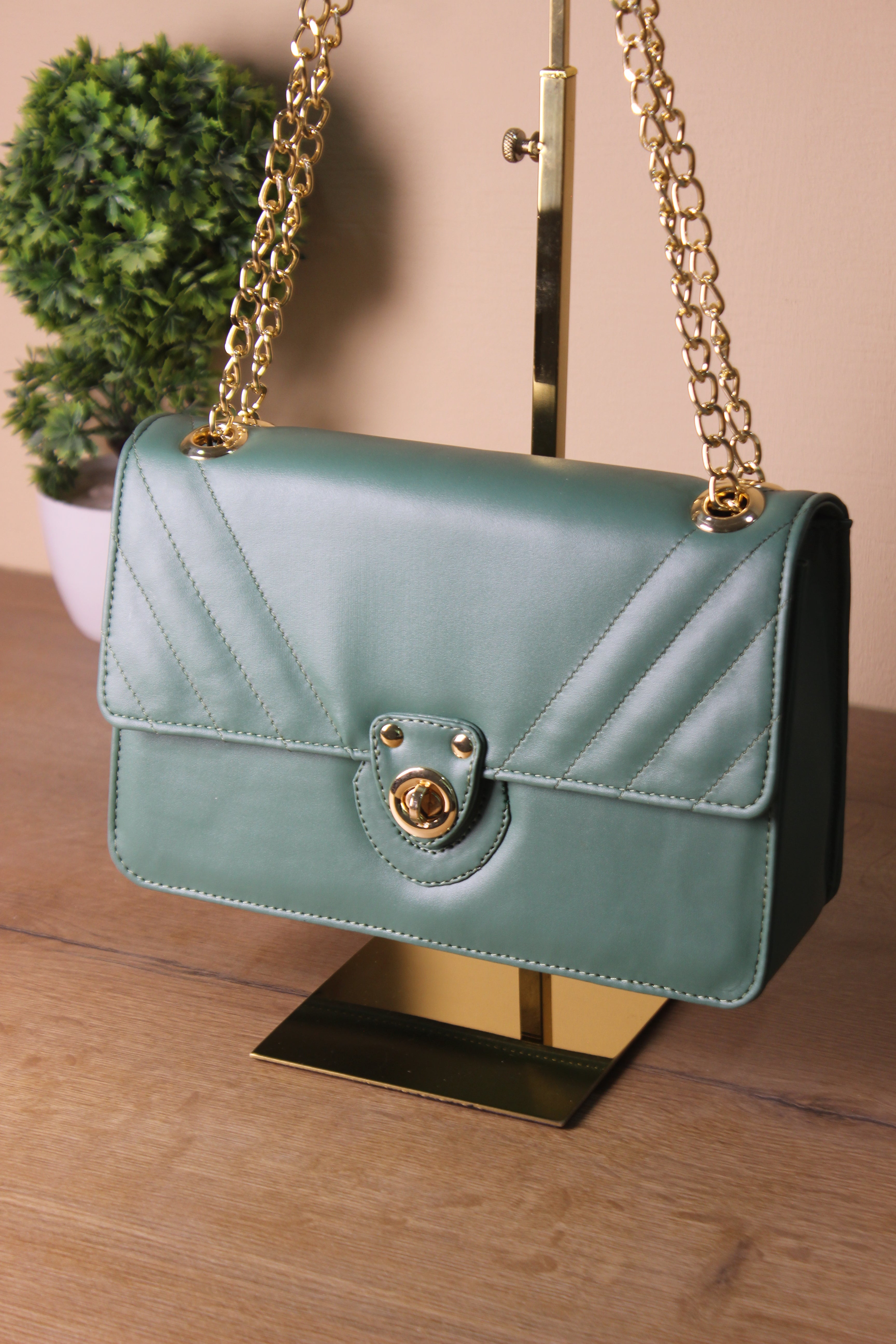 Vogue Green – Endear Official